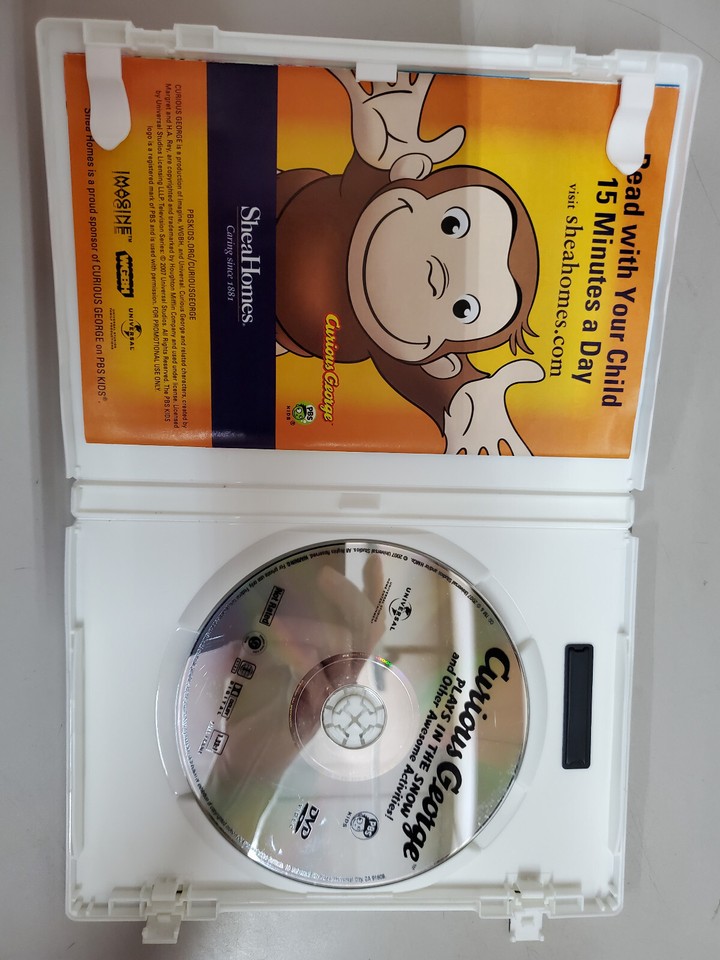Curious George: Plays in the Snow and Other Awesome Activities! - Used ...