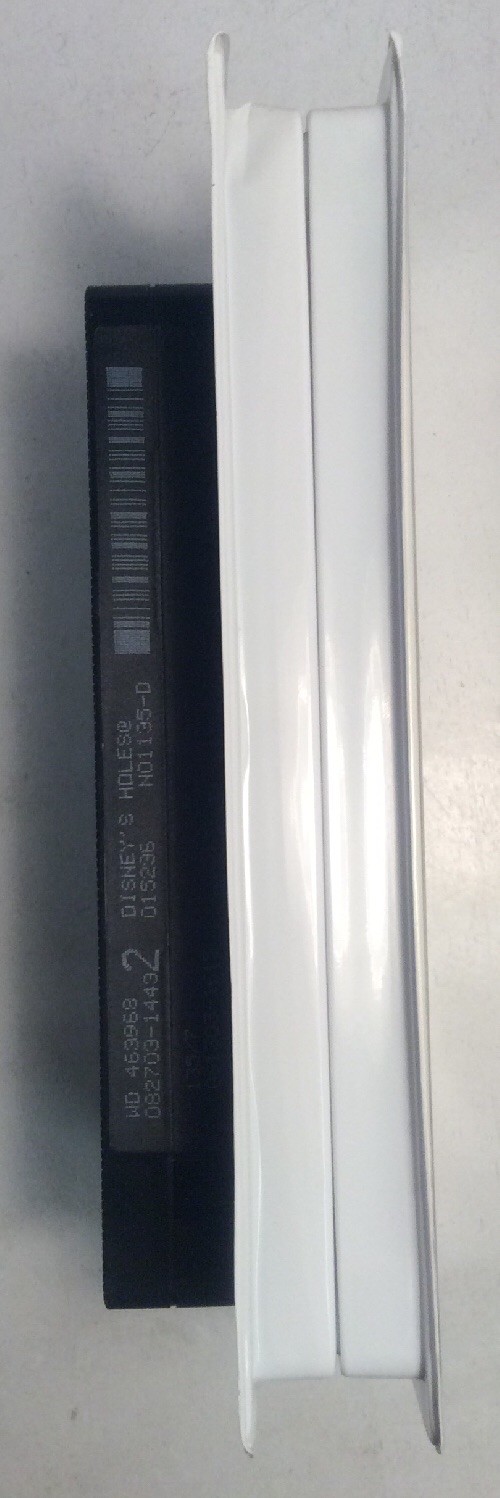 Holes 2003 VHS Clamshell Sigourney Weaver Jon Voight Walt Disney ...
