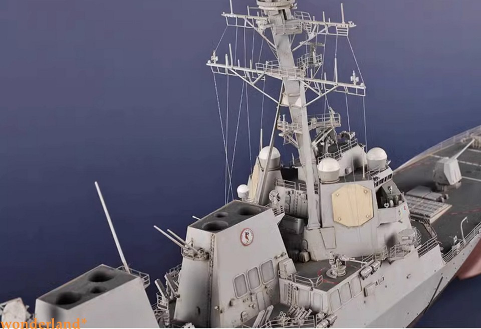 Trumpeter 62010 1:200 Arleigh Burke Class Missile Destroyer USS ...
