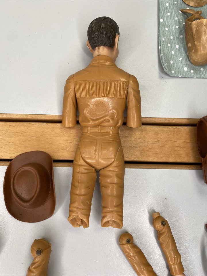 Marx Johnny West Best Of The West Jamie, Josie W/ Accessories | eBay