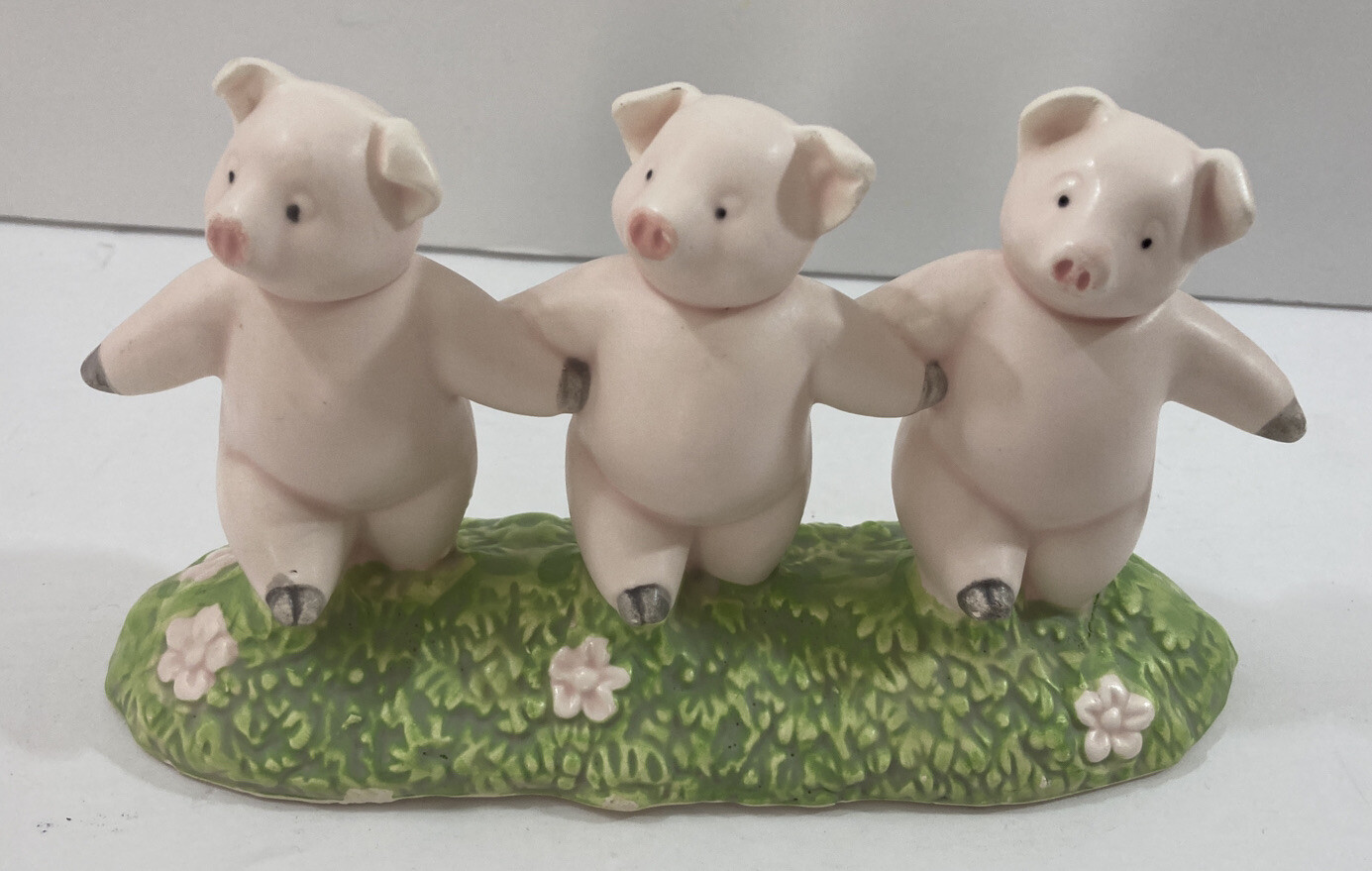 Dept 56 Dancing Pigs Trio Figurine 7"L x 4"H | eBay