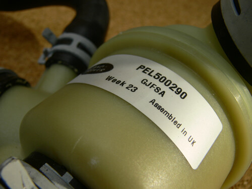 GENUINE LAND ROVER THERMOSTAT & HOSE LR3 LR4 4.0 V6 PEL500290 | eBay