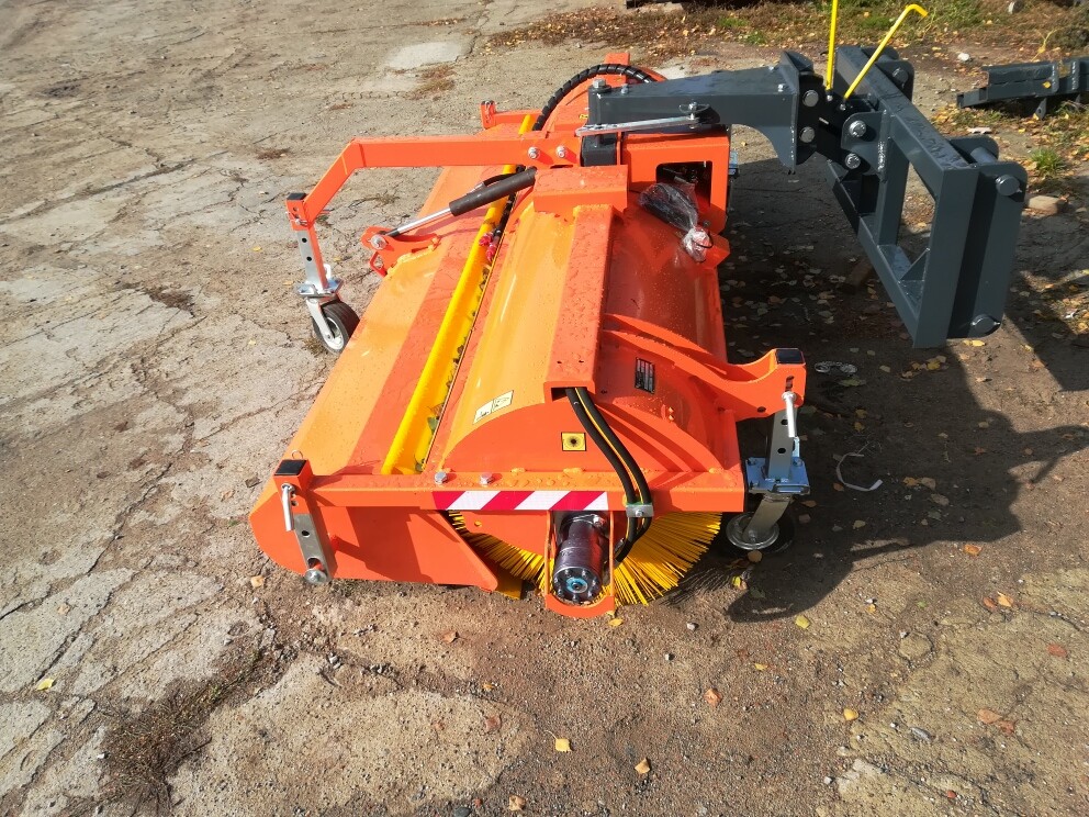 Road Sweeper With Brush from 1.2m to 2.4 m.. Telehandler Tractors ...