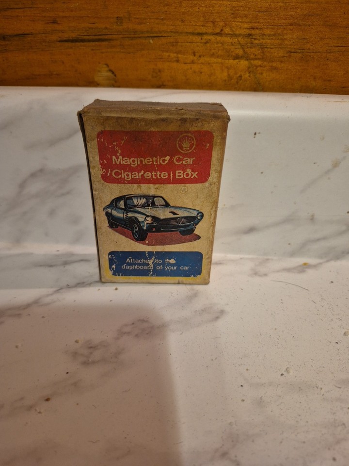 Magnetic Car Cigarette Box- Vintage | eBay