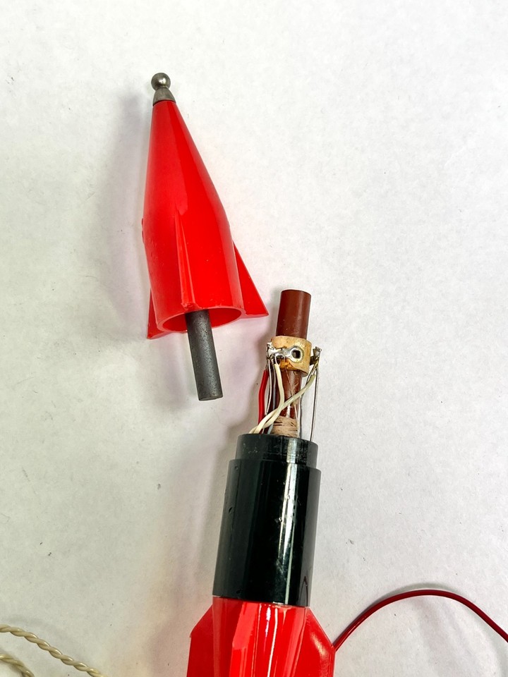 Vintage 1950s Rocket A-1 Tiny Germanium Crystal Radio w/ Box Space Age ...