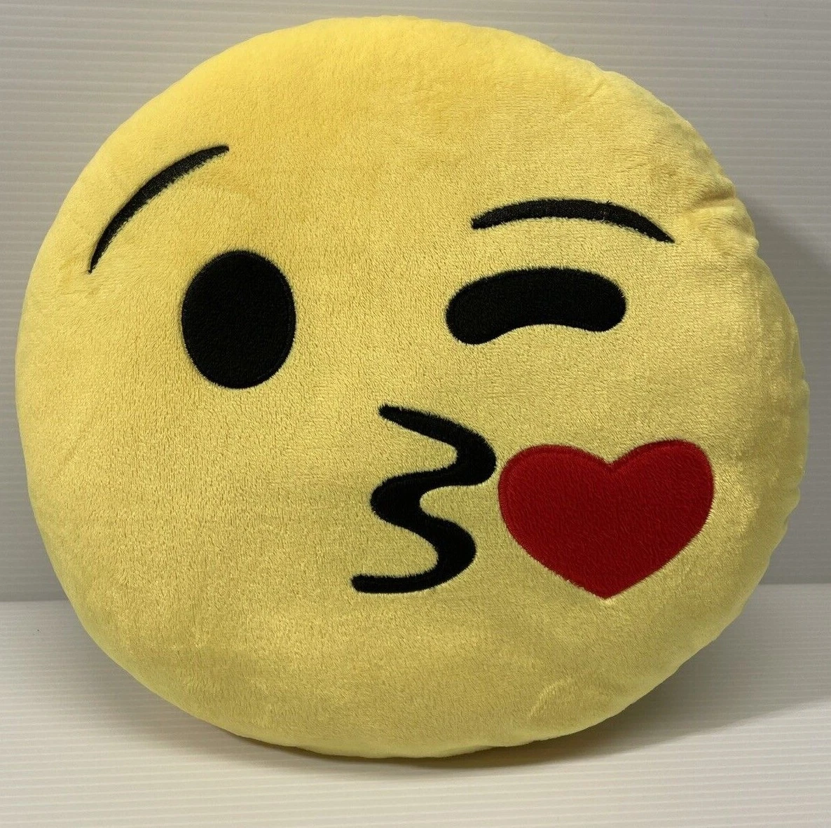 Wink Face Emoji