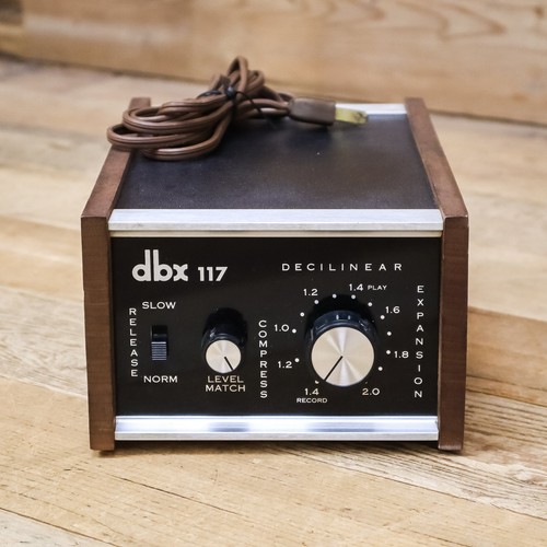 DBX 117 Compressor Audio Dynamic Range Processor Expander Expansion ...