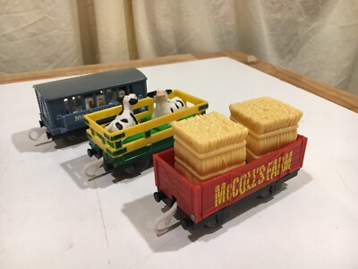 Thomas and Friends Trackmaster Farmer McColl’s Farm with Hay Cargos | eBay