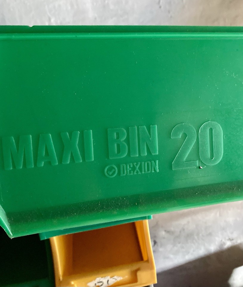Dexion Maxi Bins (vintage) – Plastic Storage Bins Various Sizes (22 ...