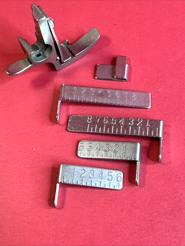 Singer Gauge Presser Foot 121717 Sewing Machine Attachment Toe 4 Gauges ...