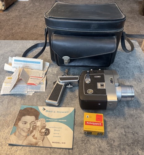 Vintage Bell & Howell Director Series Zoomatic 8mm Movie Camera With ...