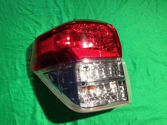 Genuine OEM Toyota 81551-35360 Passenger Tail Light Reverse Lamp 2010 ...