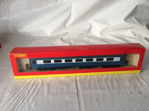 Hornby 3326 Blue Pullman Mk2 Composite Coach | eBay UK