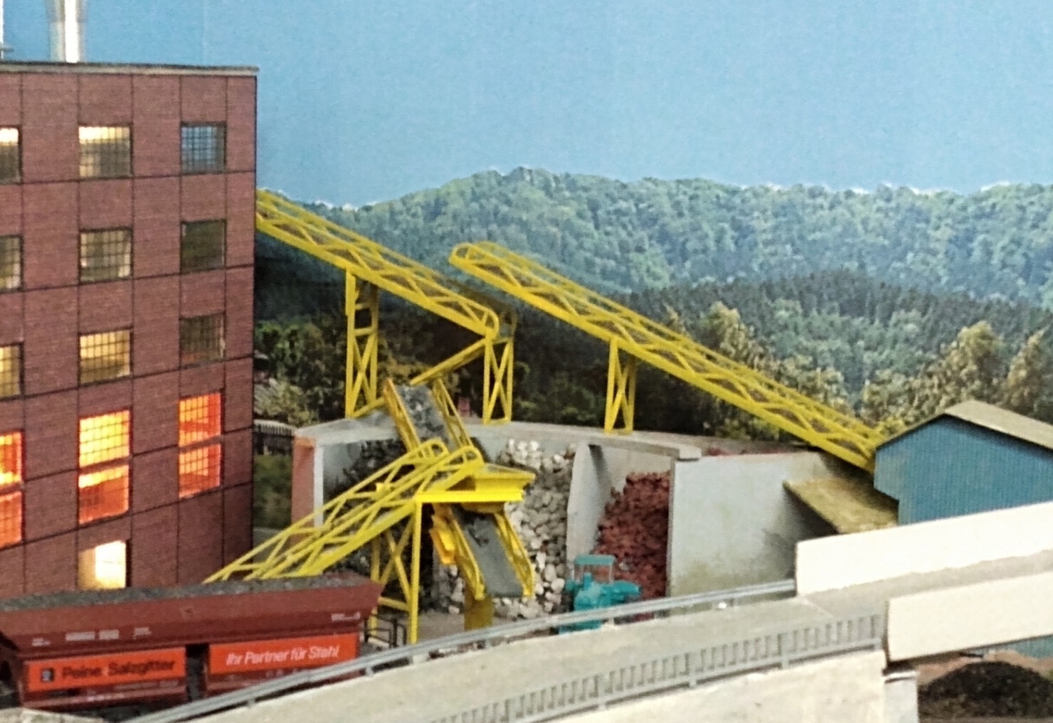 DAPR-N Gauge Model Railway Scenery Building Kit - Mining Quarry ...