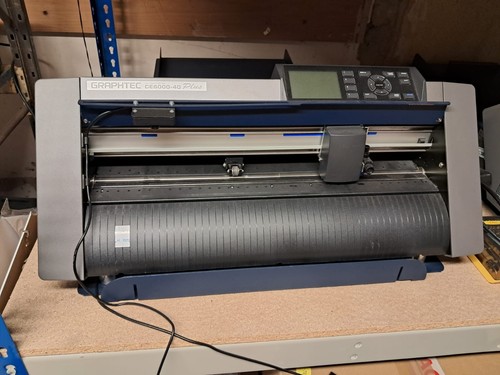 Graphtec CE6000-40 Vinyl Cutting Plotter + Accessories - Excellent Cond ...