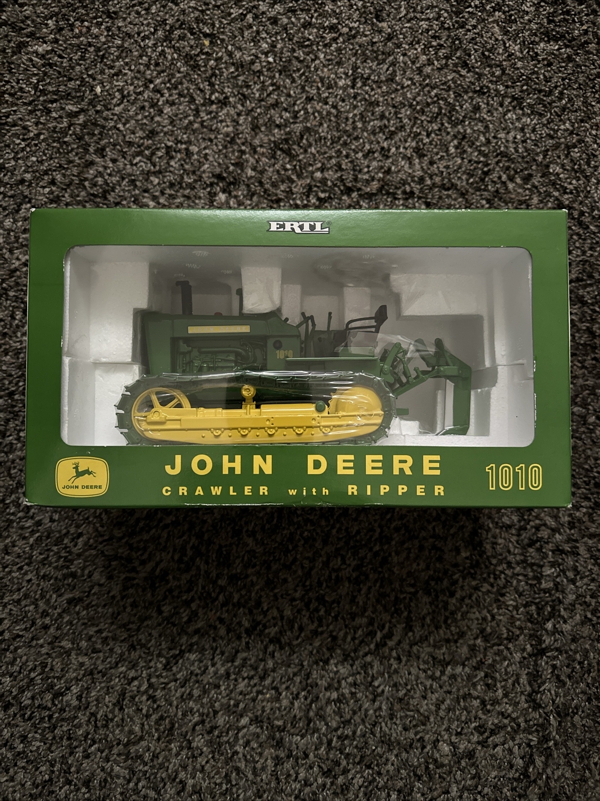 Ertl Plow City John Deere 1010 Crawler with Ripper Diecast 1:16 16093A ...