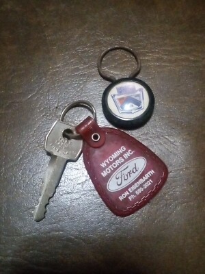 Vintage Ford Key And Keychains Lot Of 3 USA Decent Condition Very Rare ...