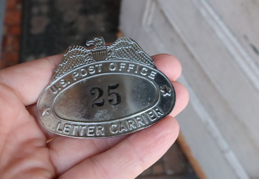 RARE Vintage U.S. Post Office Postal Letter Carrier Badge #25 ID Eagle ...