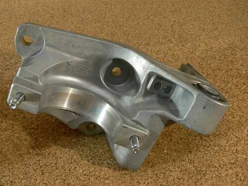 GENUINE LAND ROVER FRONT DRIVESHAFT BRACKET LR2 DISCOVERY SPORT ...