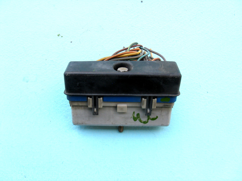92 93 94 FORD F-150 F-250 4.9 ECU ECM ENGINE CONTROL MODULE PLUG F3PF ...