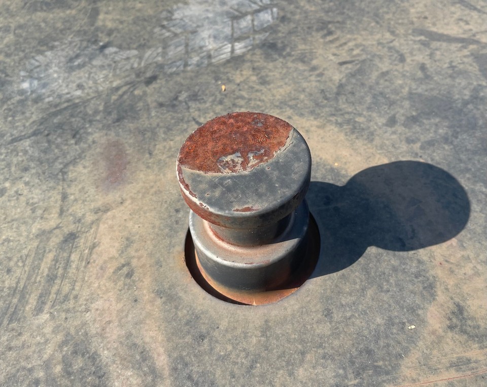 King Pin Plate for Semi-Trailer 509-40 [40.75" X 36.75" - 3" Bolt Hole ...