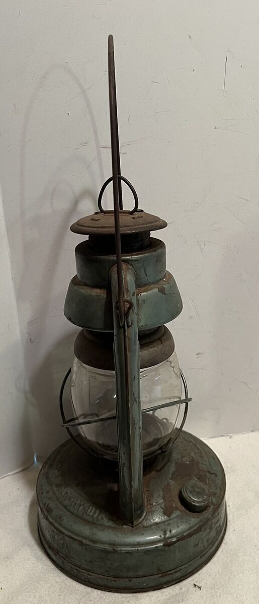 Vtg Embury No350 Little Air Pilot Kerosene Railroad Lantern Vtg Embury No350 Little Air Pilot Kerosene Railroad Lantern