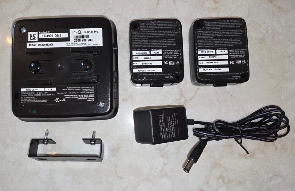 Chamberlain myQ Smart Garage Hub (MYQ-G0301) and 2 myQ Sensors (MYQ ...