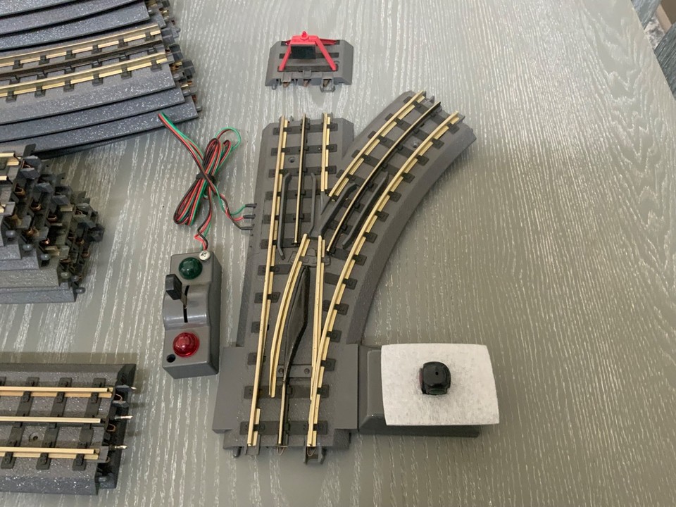 32 piece lot assortment of Rail King MTH Realtrax O gauge Train Track ...