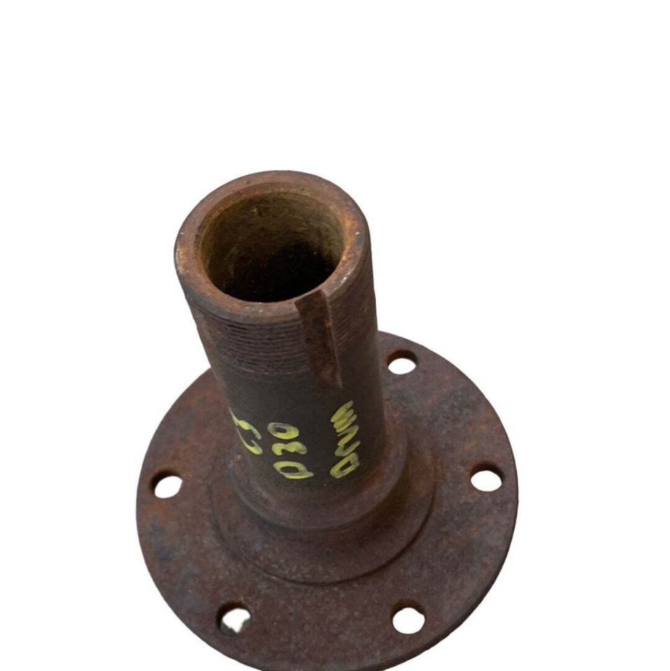 J8121403 Dana 30 Wheel Bearing Spindle Drum Brake CJ 5, 6, 7, C104 SJ ...