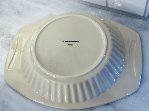 KitchenAid 1.5 Qt /9” Deep Dish Pie Baker /Casserole With Handles Ivory ...