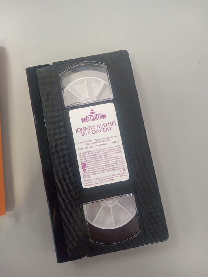 Johnny Mathis in Concert (VHS, 1991) 86625940136| eBay