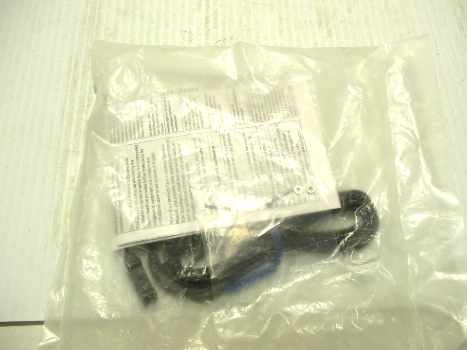 NEW OMRON E3T-SL21 PHOTOELECTRIC SWITCH-SENSOR | eBay