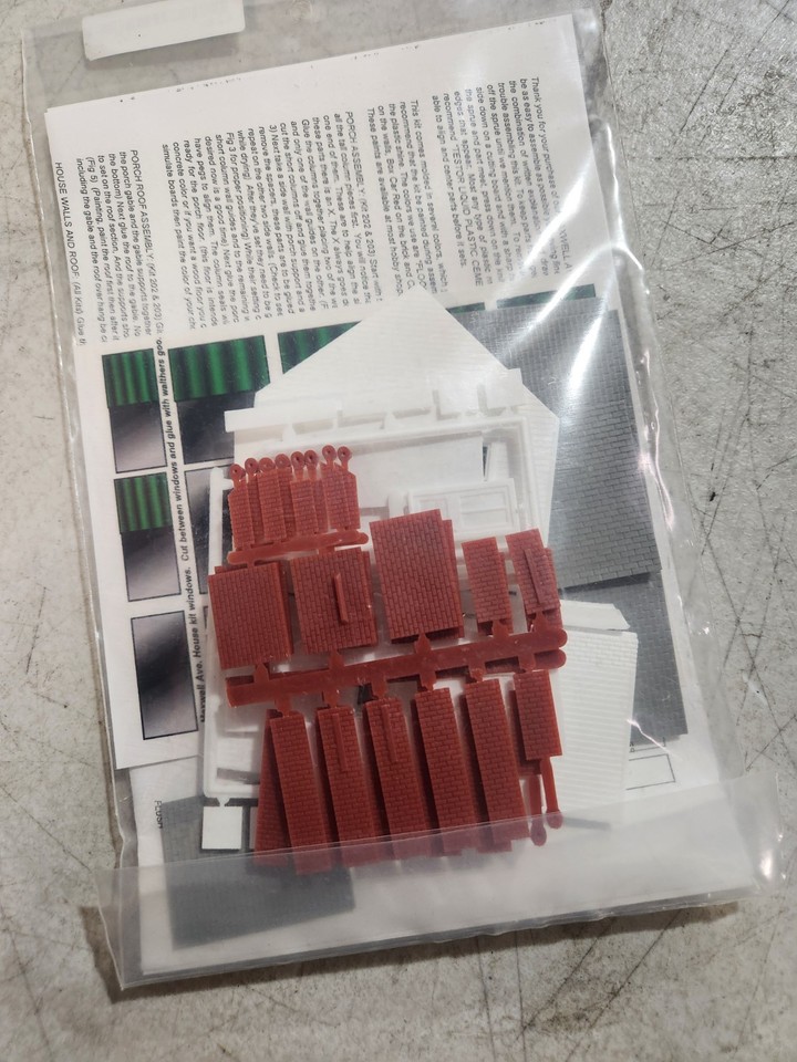 HO Scale Rix Products 628-0202 Maxwell Avenue House w/ Porch Building ...