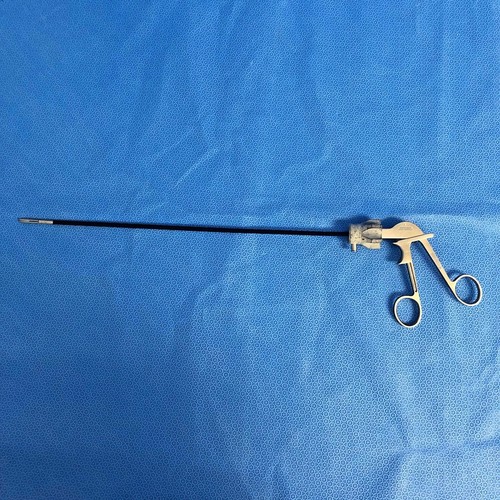 Adler Surgical 5mm Rotating Insulated Atraumatic Fenestrated Grasper ...