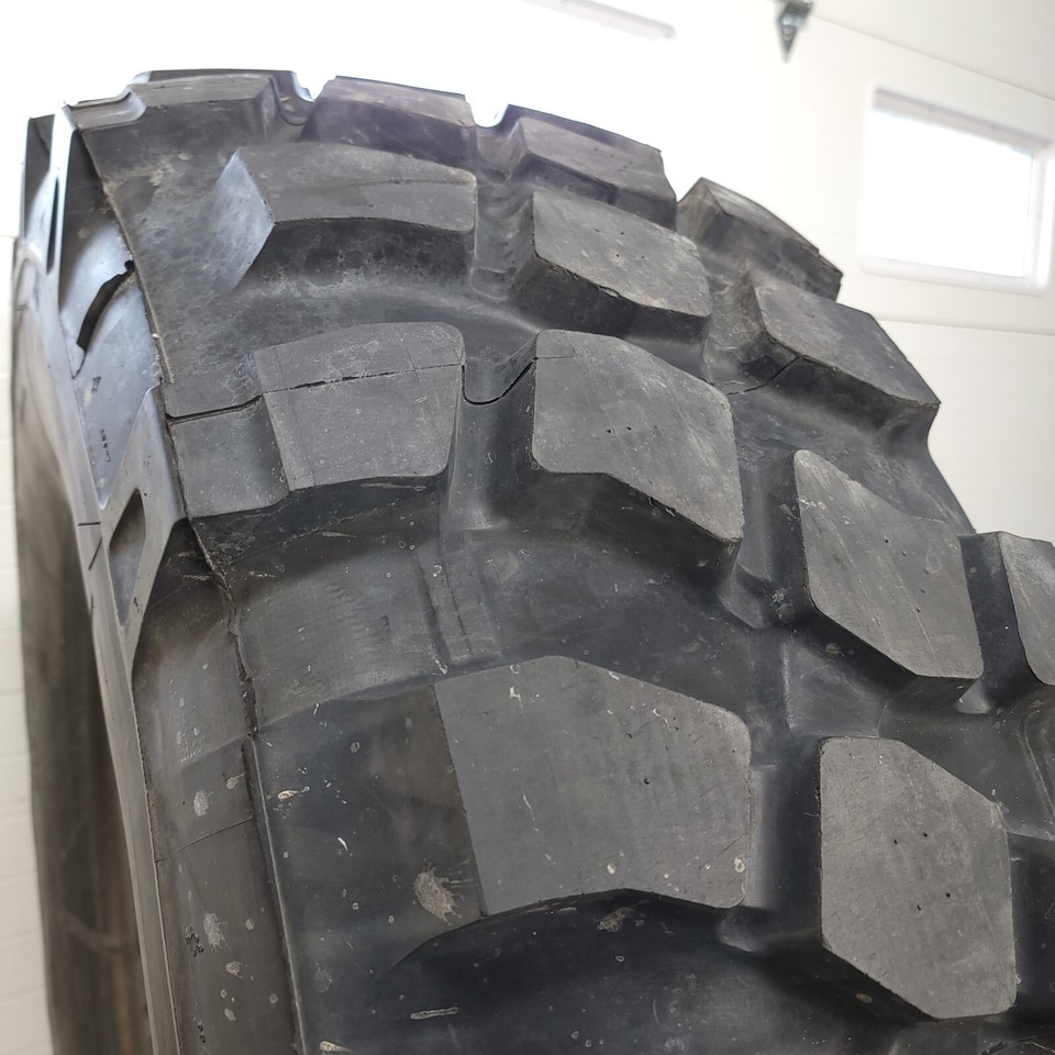 395/85R20 Michelin XML Military LMTV Truck Tires (14PR) Full Tread ...