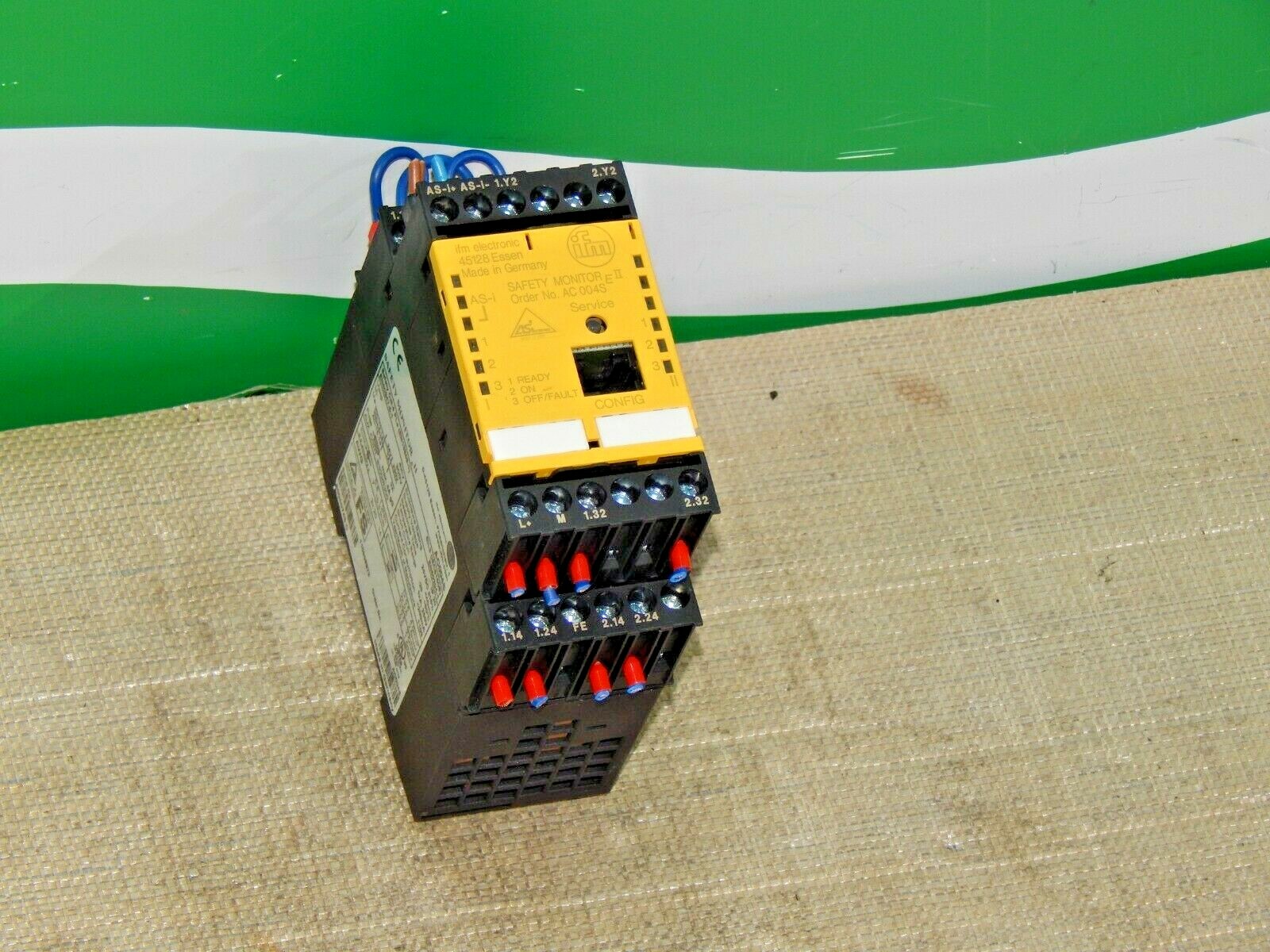 IFM AC004S Safety Mon OSSD 2R SC4 Safety Monitor | eBay