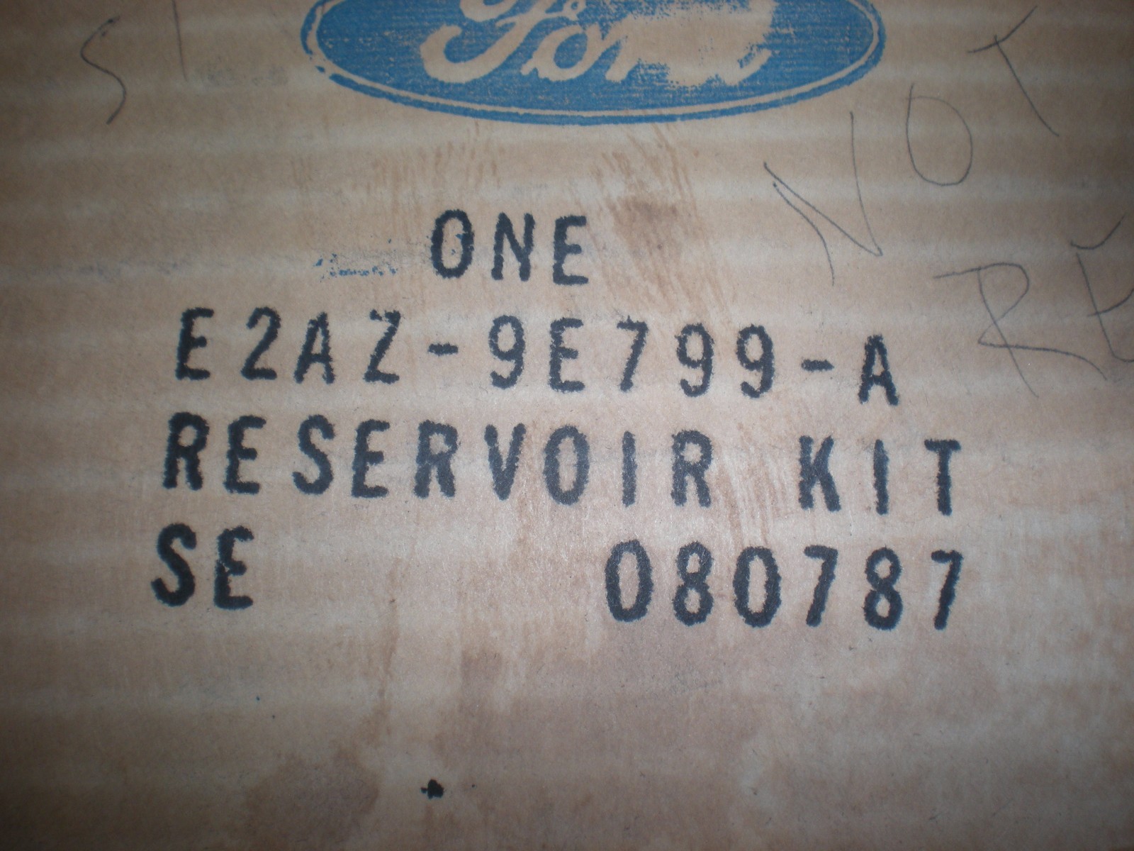 NOS 1980 81 82 83 Ford Thunderbird Speed Control Vacuum Reservoir for ...