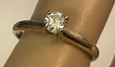 MAGIC GLO 14k Y GOLD SOLITAIRE DIAMOND RING SIZE 6.75 - 2.18G 🌺🌺 | eBay