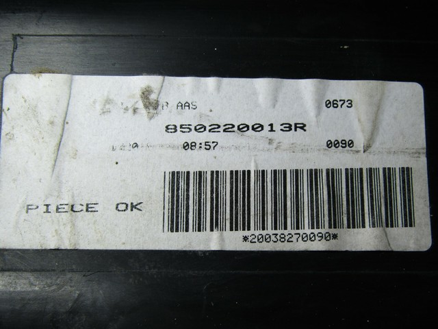 Renault 850220011R Rear Bumper with Parking Sensors for Master III for ...