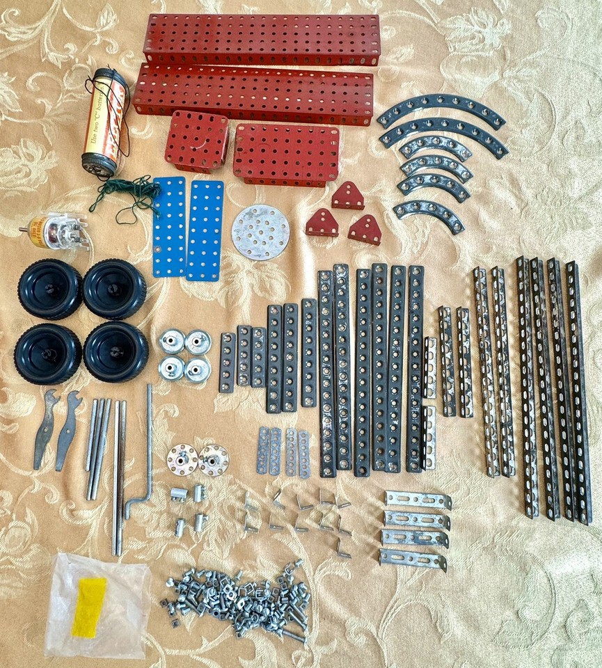 Vintage Gilbert Erector Set DC Motor/Power Pack, Loaded, Red Plastic ...