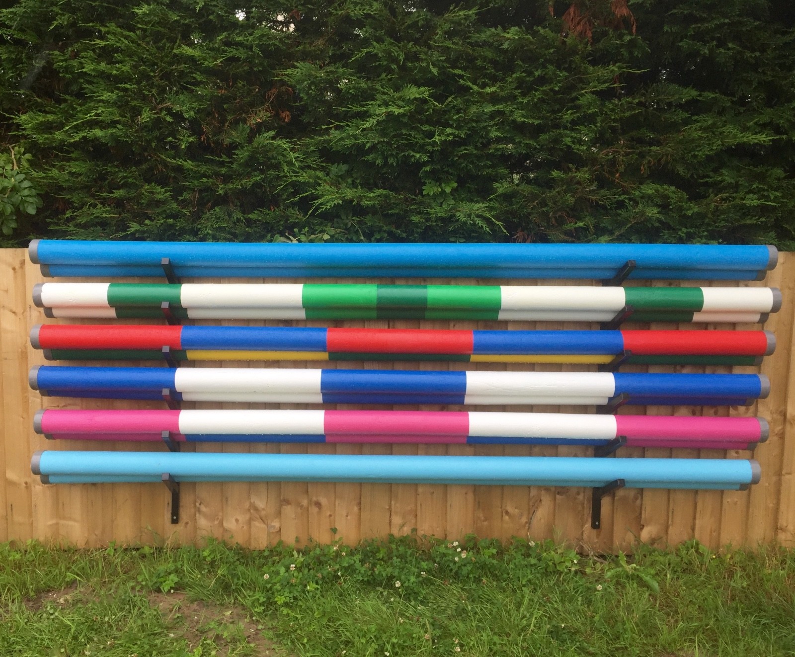 Show Jump Pole Rack - Pole Tidy Holder Rack 100% British Made | eBay