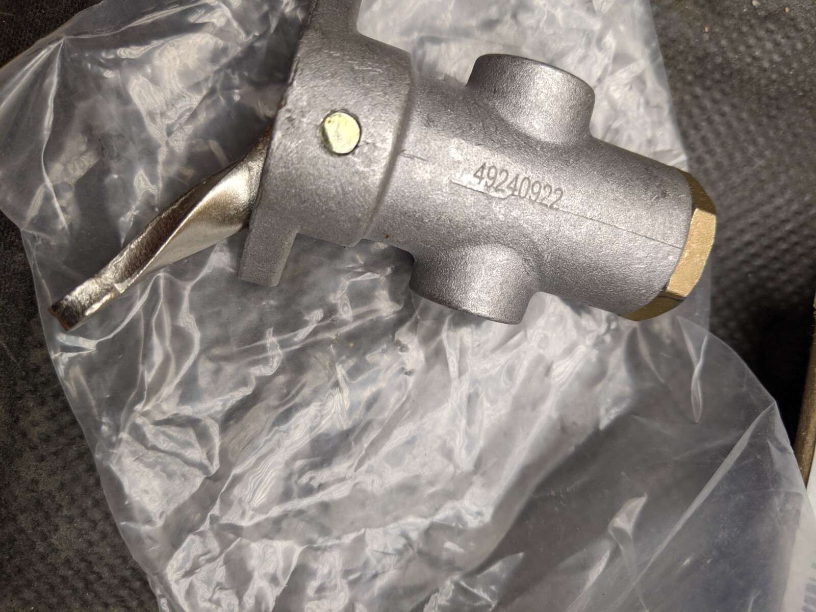 TW-1 Lever Operated Control Valve Replaces Bendix 229635 229617 228729 ...