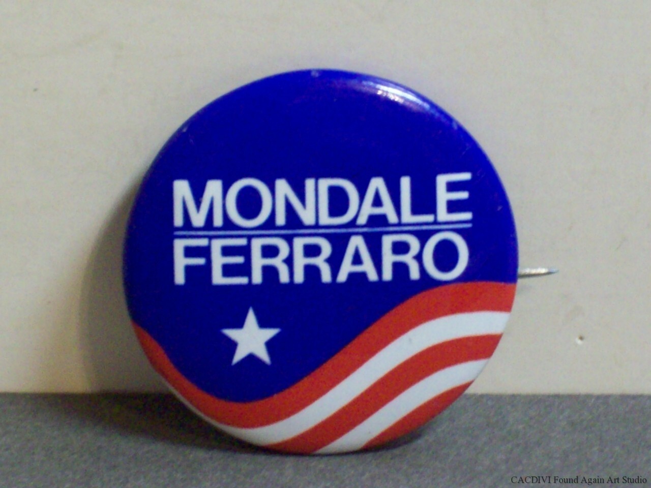Vintage 1984 Mondale Ferraro Campaign Button Local 772 Presidential ...