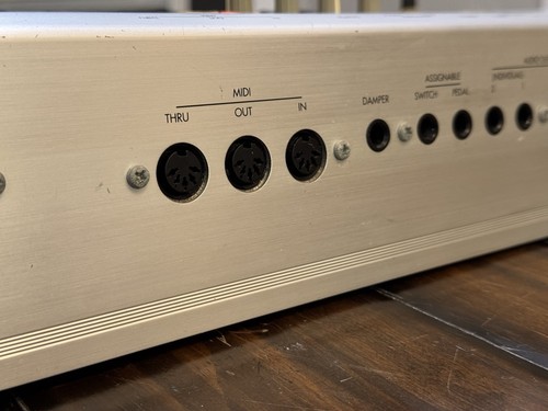 KORG TRITON Le 61-Key Music Workstation Keyboard Synthesizer Silver | eBay