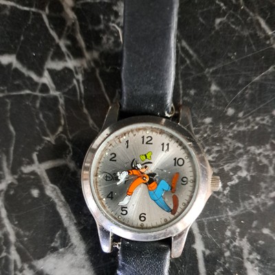 Vtg. Disney by SII Unisex MU0945 Goofy Silver Dial Leather 34mm Quartz ...