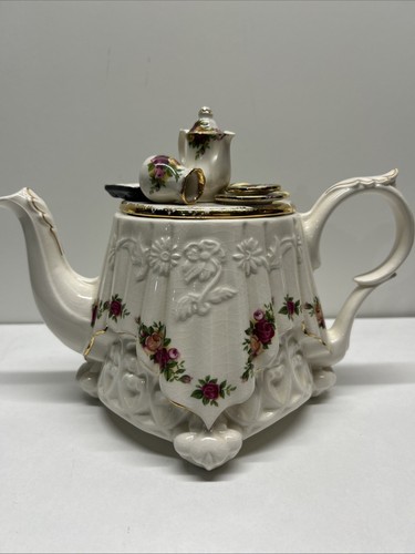 Royal Albert Old Country Roses Teapot Paul Cardew Design Artist's ...