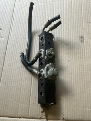 Mercury Outboard 175hp Optimax Port Side Fuel Injection Rail Part ...