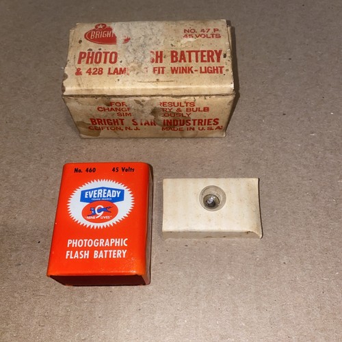 EVEREADY Nine Lives Battery 45 Volts No.460 + 428 Wink Light Made In ...