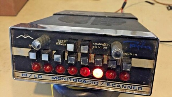 Regency Monitoradio Receiver Tmr-8 Analog 8 Channel 2 Band FM Monitor ...