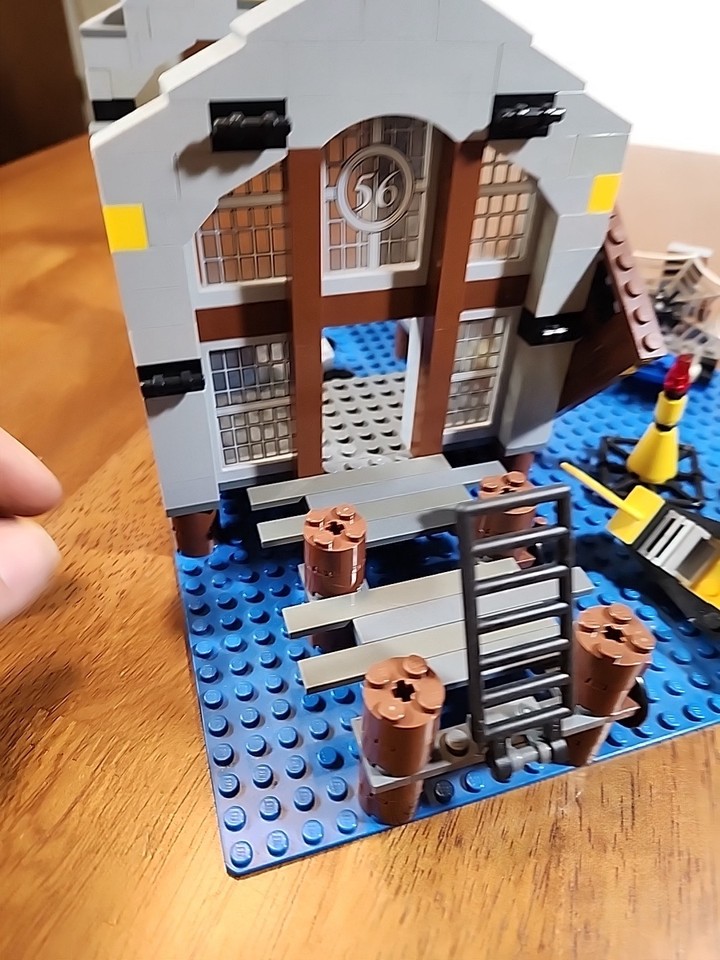 Lego 4856 Set Mostly Complete. Missing 3 Mini Figs And Parts | eBay